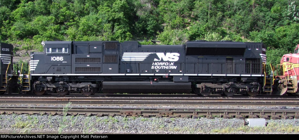 NS 1086